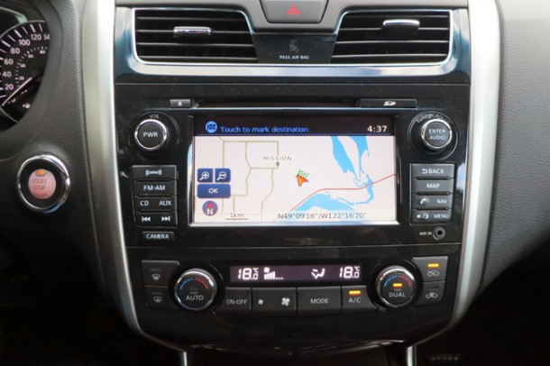 2013 Nissan Altima 2.5 SL Review: The Efficient Family Sedan