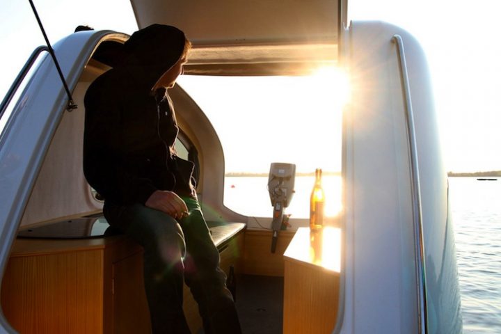 By Land or Sea Comes a German Creation: SeaLander RV