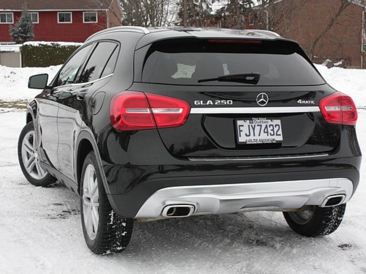2015 Mercedes-Benz GLA 250 4MATIC Review: Sleek & Quirky Yet Easy To Like