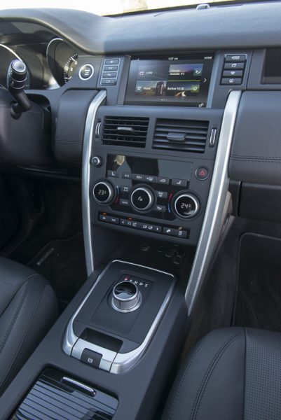 2016 Land Rover Discovery Sport: A Closer Look & Pictures