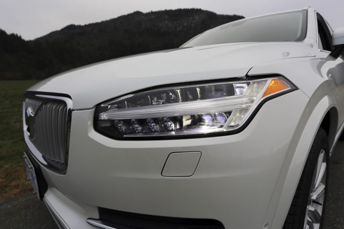 2016 Volvo XC90 Review [Inscription Model] | TractionLife