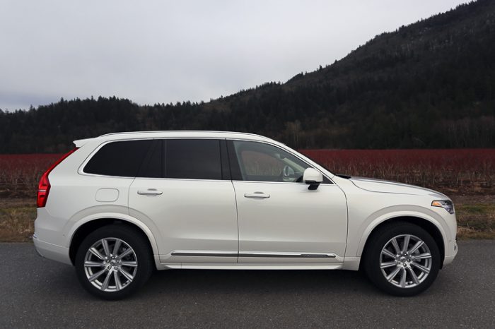 2016 Volvo XC90 Review [Inscription Model] | TractionLife