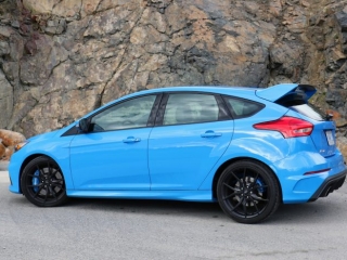 2017 Ford Focus RS Review: The 350-hp Compact Hatchback