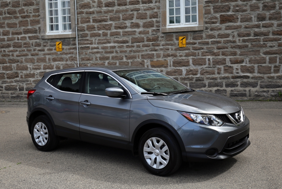 The Best 2018 Small SUVs & Crossovers to Keep on Your Radar