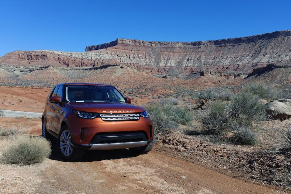 First Drive: 2017 Land Rover Discovery Review | TractionLife