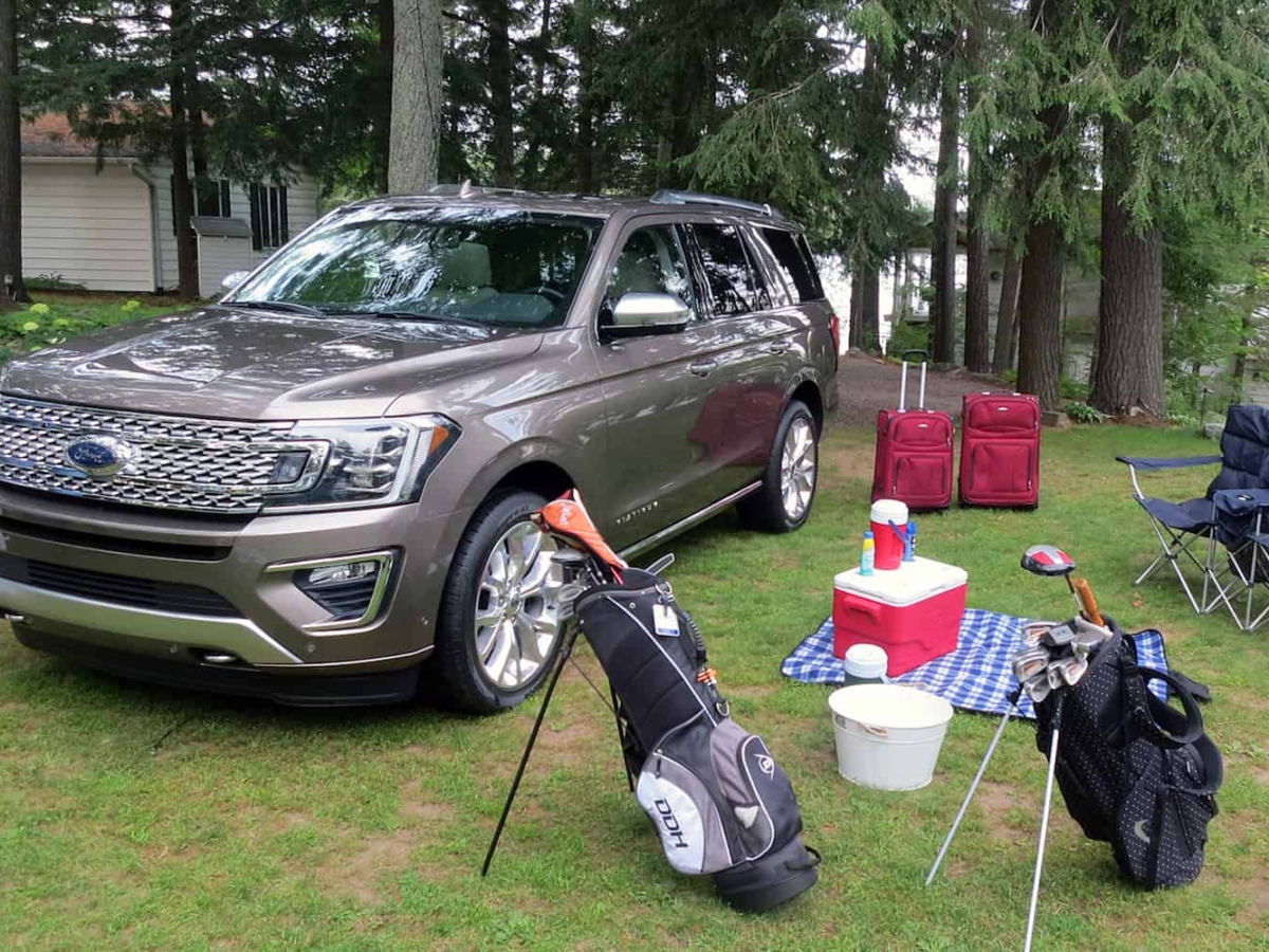 First Look: 2018 Ford Expedition Gains a Redesign and New Tech