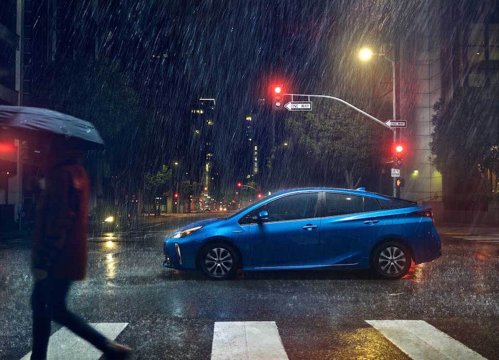 World Debut: New All-Wheel-Drive Toyota Prius Is All-Weather Ready ...
