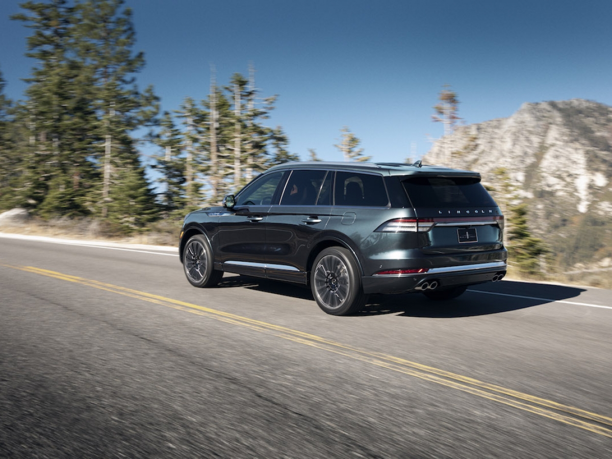 Lincoln SUV Models Up Close: Smallest to Biggest