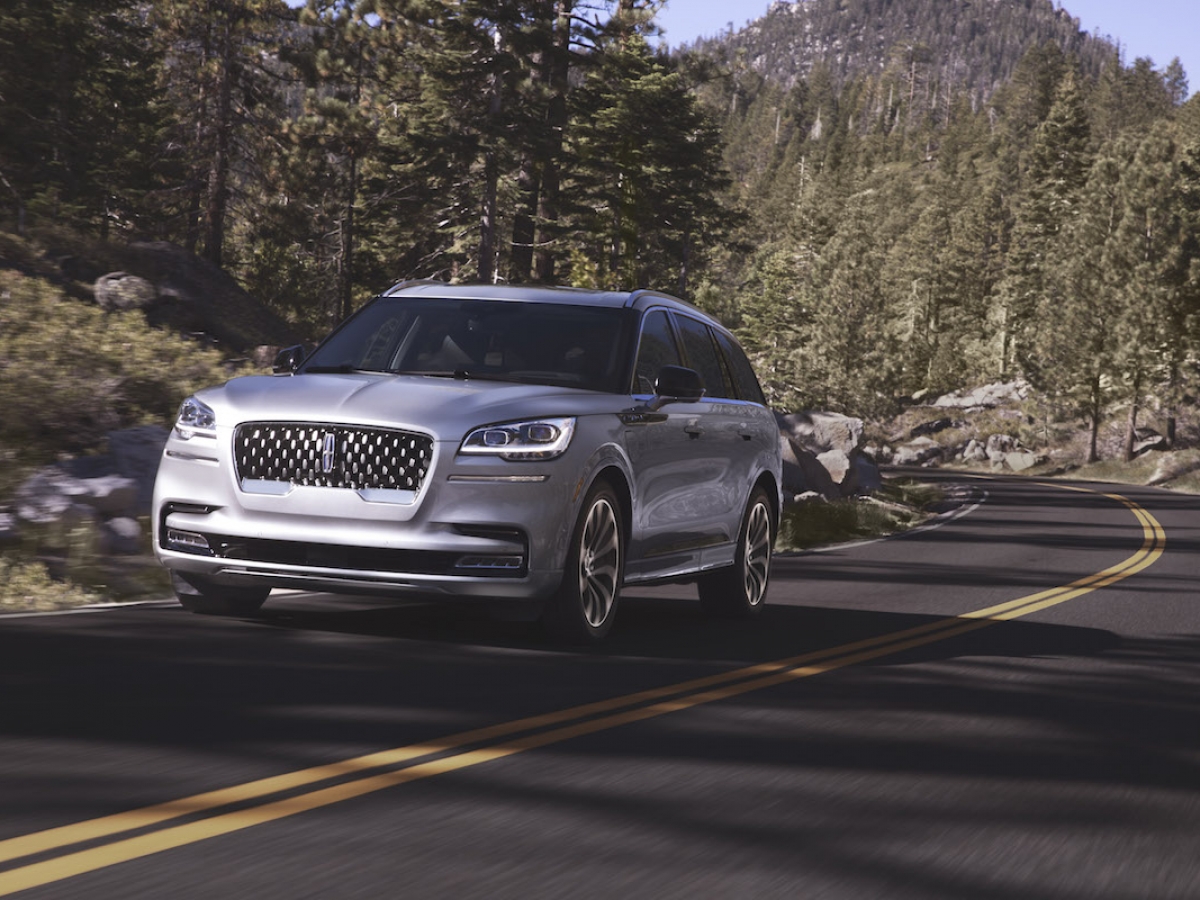 Lincoln SUV Models Up Close: Smallest to Biggest