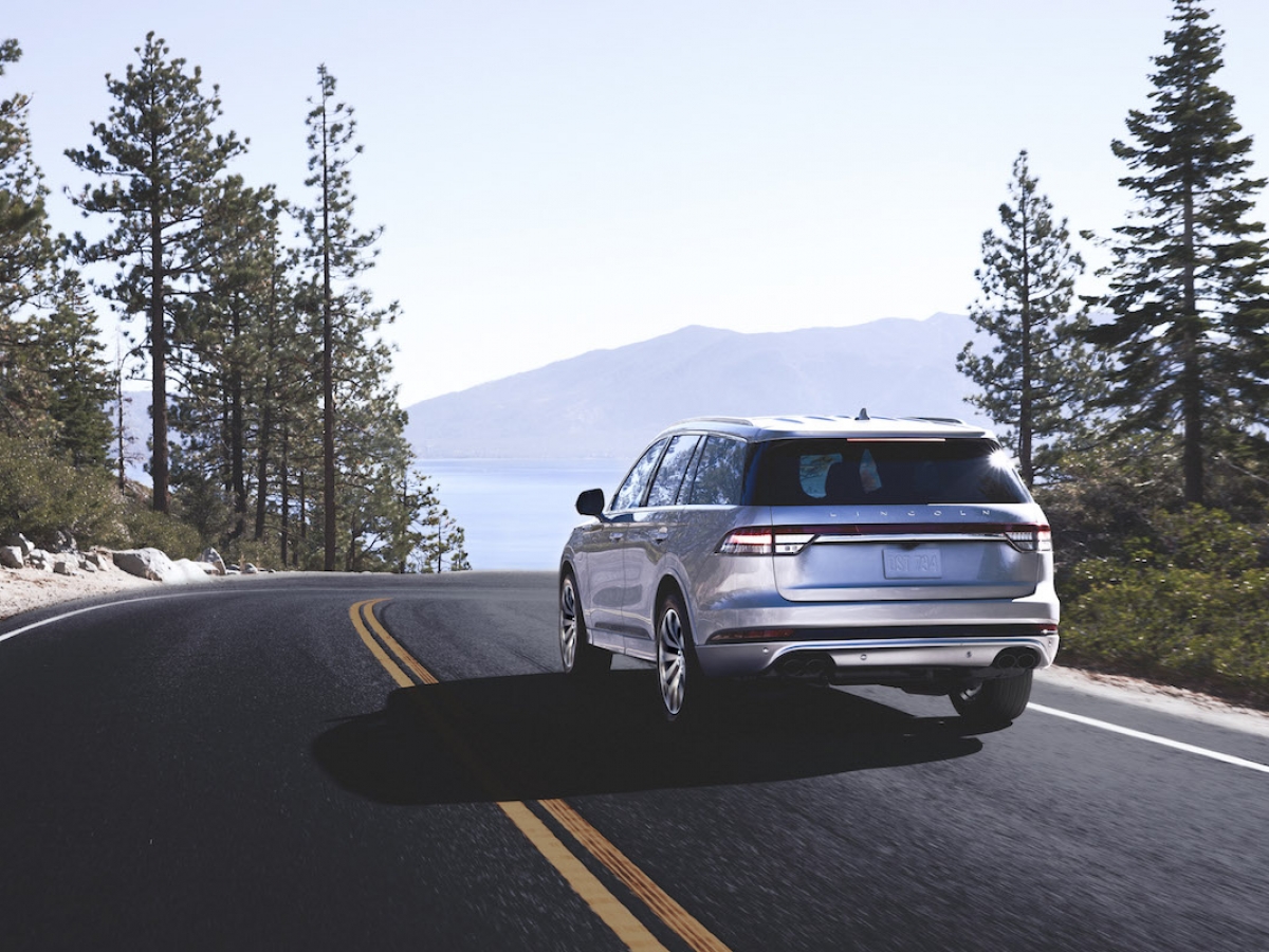 Lincoln SUV Models Up Close: Smallest to Biggest