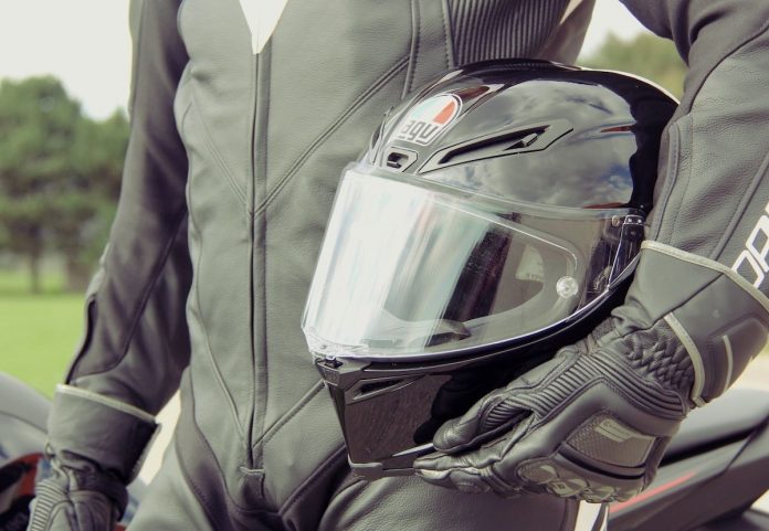AGV Corsa R Helmet Review | tractionlife.com