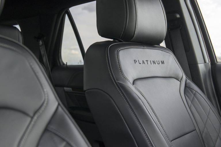 2019 Ford Explorer Platinum Review | tractionlife.com
