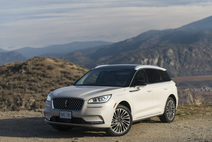 New Lincoln Corsair Brings 'Quiet Flight' to Luxury Compact SUVs
