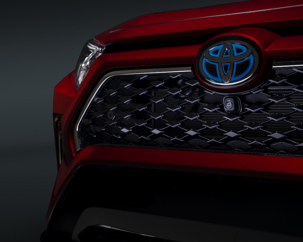 Small Toyota SUV & Crossovers: Up Close with Each Model | TractionLife