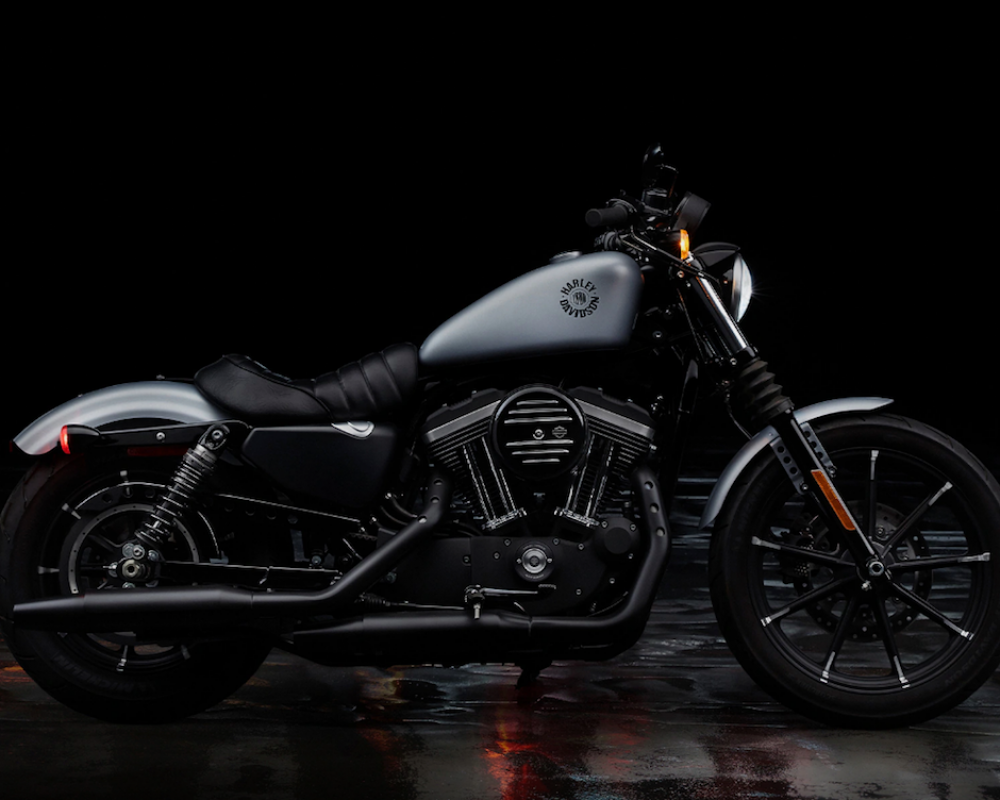 Best Beginner Motorcycles [2023]: 6 Top Picks for New Riders