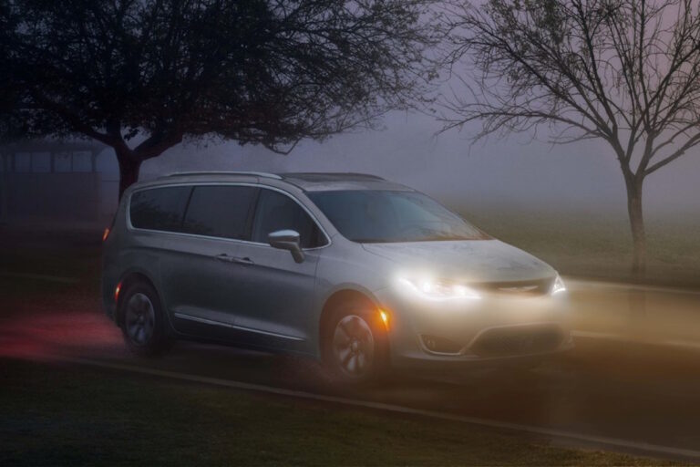 6 Best Minivans for Buyers Who Actually Appreciate Minivans | TractionLife