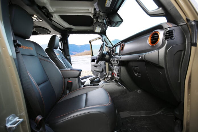 The Jeep Gladiator Rubicon Vs. Mojave: Dynamic Off-Road Duo