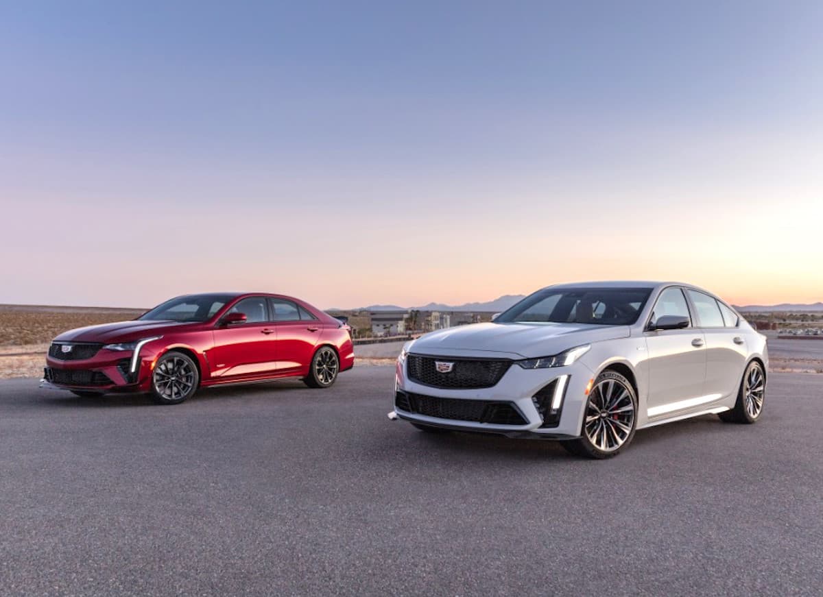 2022 Cadillac CT5-V Blackwing VS CT4-V: Key Differences | TractionLife