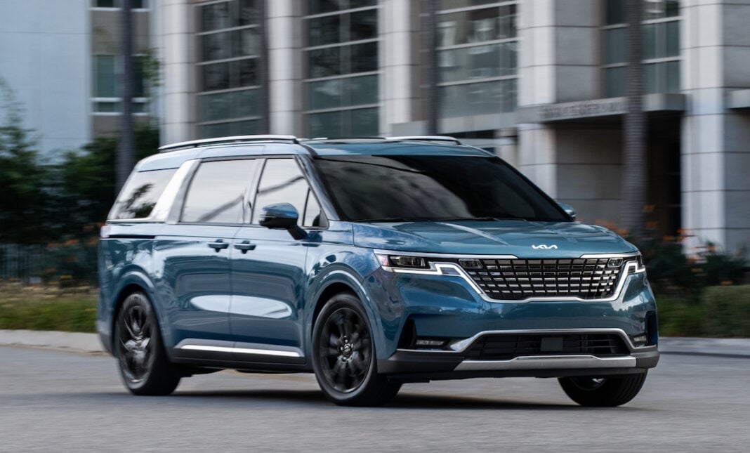 The 6 Best Minivans for Buyers Who Appreciate Minivans