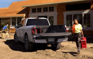 Cybertruck Vs. Ford F-150 Lightning: The Differences Explained