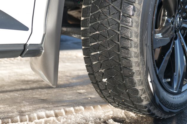 Review: Bridgestone Blizzak DM-V2 Winter Tire | TractionLife
