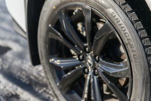 Review: Bridgestone Blizzak DM-V2 Winter Tire | TractionLife
