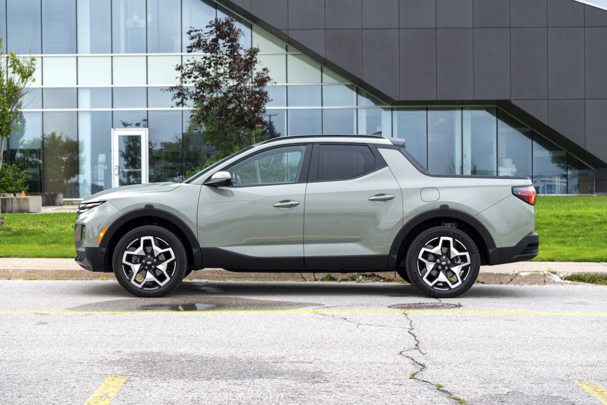 First Drive: 2022 Hyundai Santa Cruz Review | TractionLife