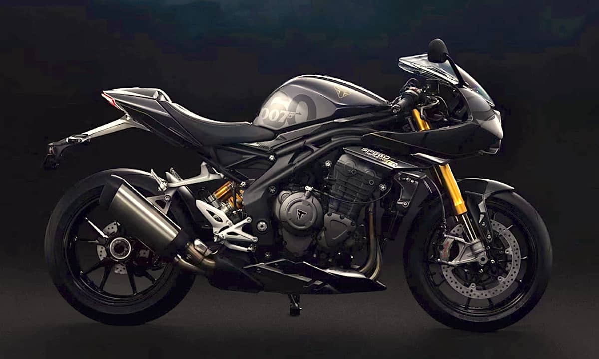 Triumph Speed Triple 1200 RR Bond Edition: Happy 60th, 007