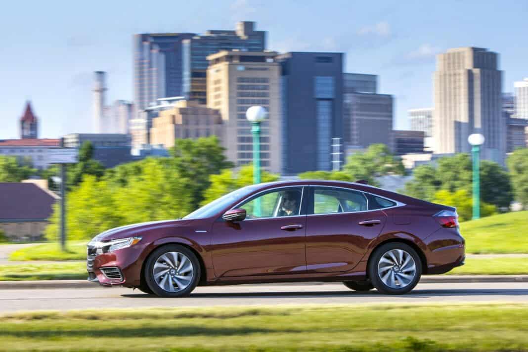 2019 Honda Insight Touring Review: Efficient With a Loud Trade-Off
