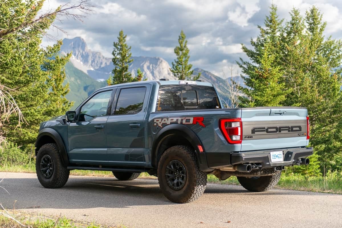 2023 Ford F-150 Raptor R Review: Apex Predator of Trucks: Apex Predator ...