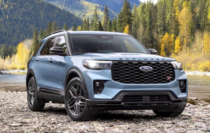 Ford SUV Models Up Close: Smallest to Biggest | TractionLife