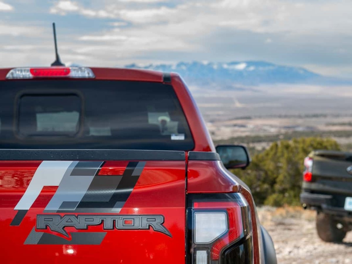Ranger Raptor Assault School Shows Owners Off-Road Abilities