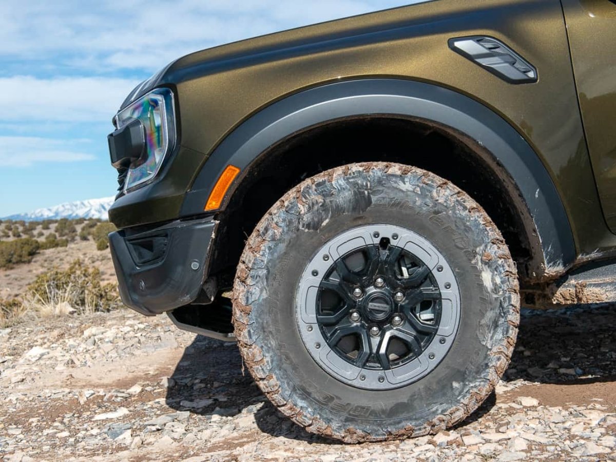 Ranger Raptor Assault School Shows Owners Off-Road Abilities