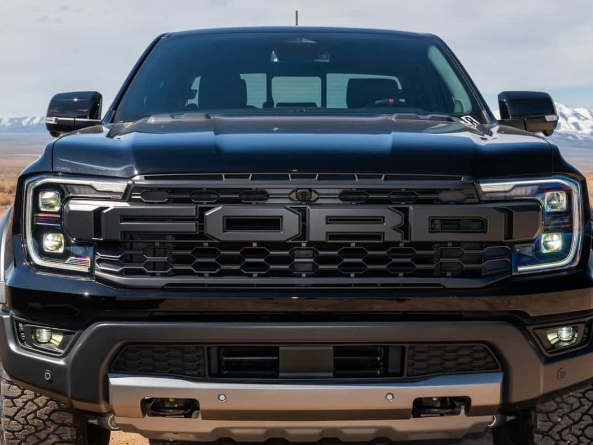 Ranger Raptor Assault School Shows Owners Off-Road Abilities