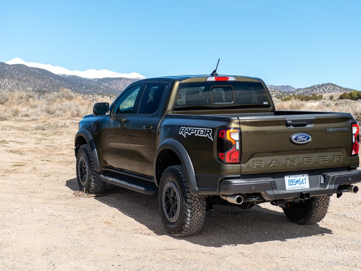 Ranger Raptor Assault School Shows Owners Off-Road Abilities