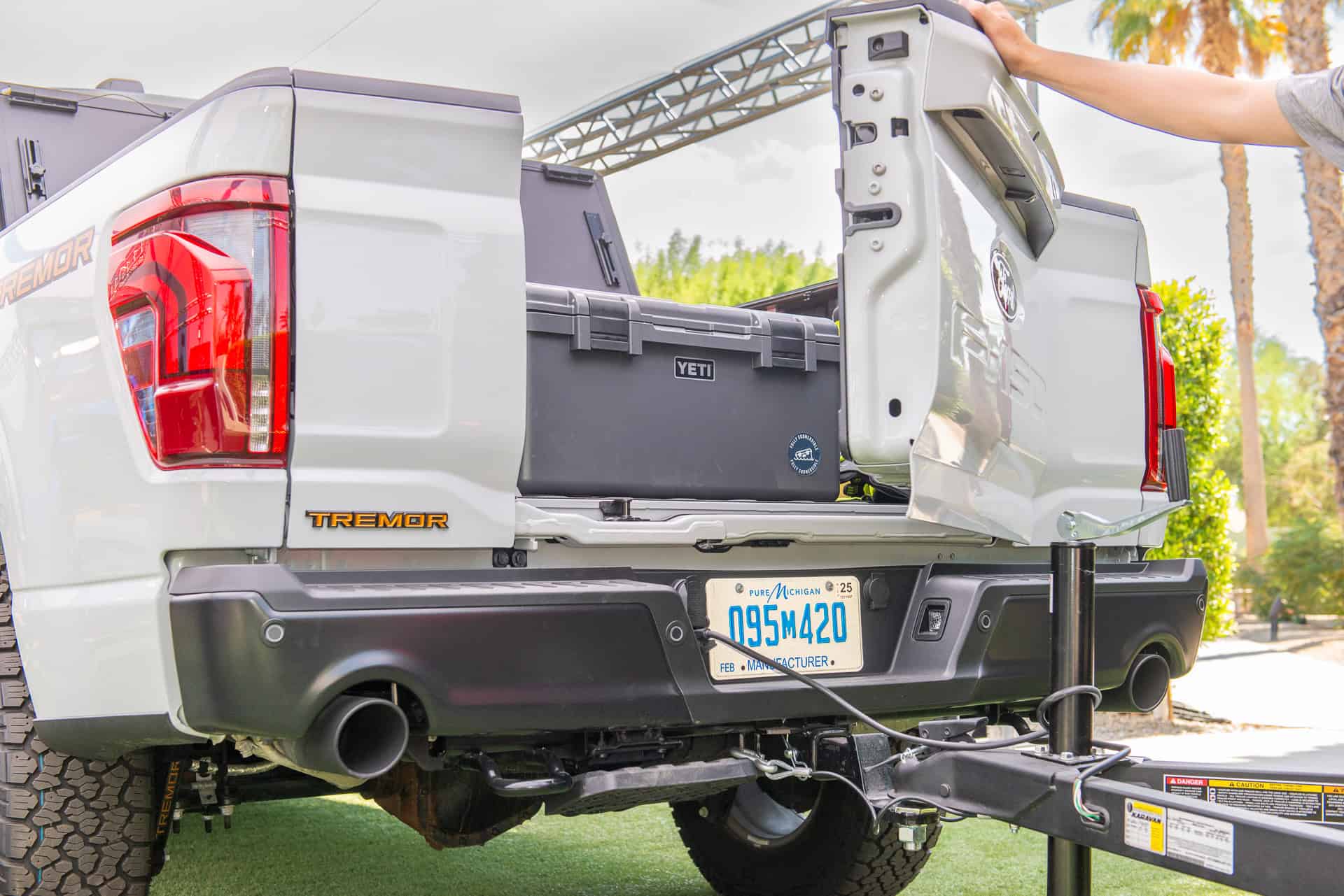 The 2024 F-150's New Tailgate Steps Up to the Rivals