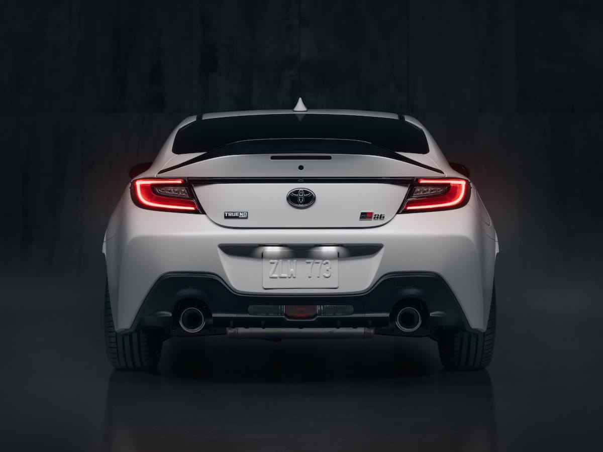 2024 Toyota GR86 TRUENO Edition Review: Retro Style with Comfort