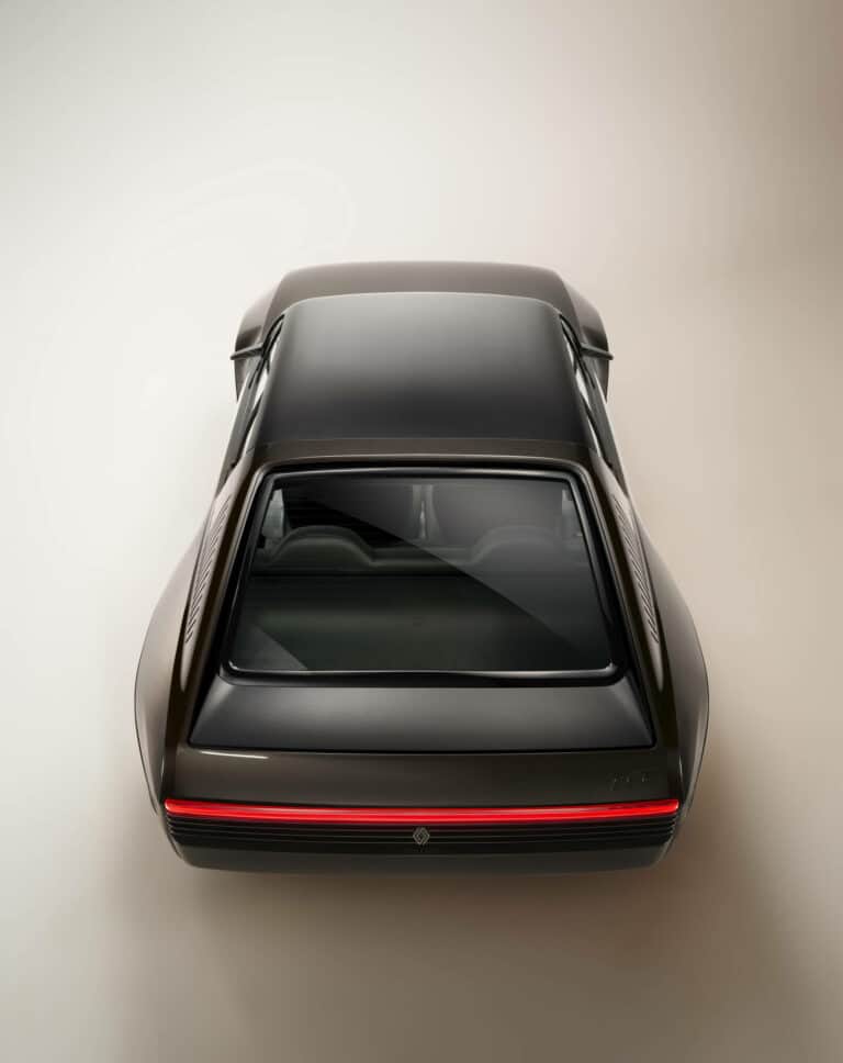 Renault R17 Restomod Blends Retro Charm with Electric Power