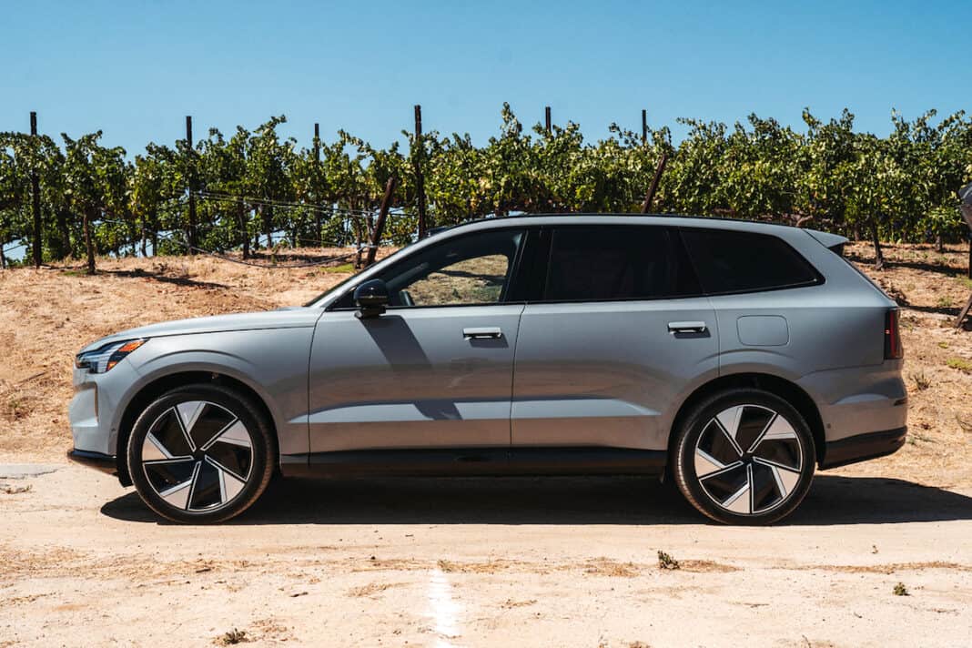 First Drive: 2025 Volvo EX90 Tackles Roads with Quiet Confidence