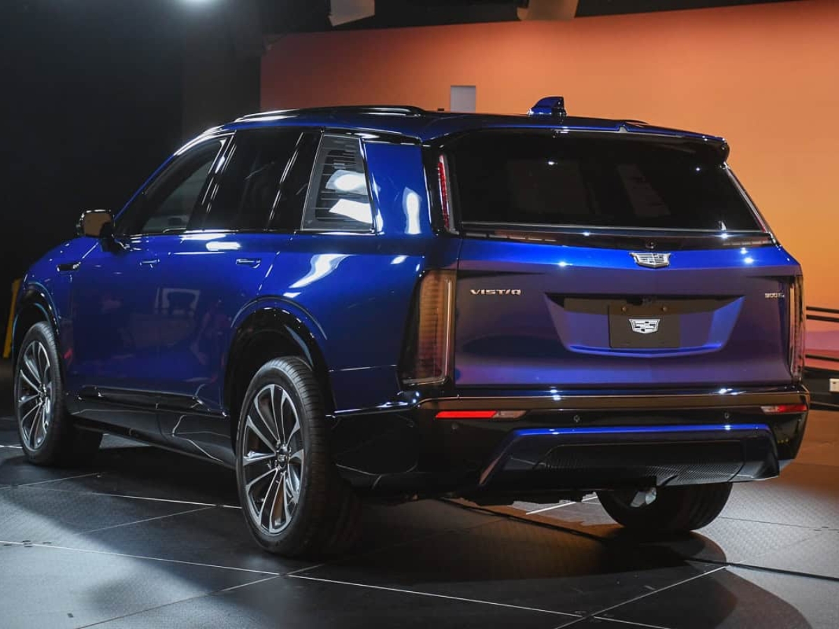 The 2026 Vistiq Plugs Cadillac Directly Into the Three-Row EV Fight