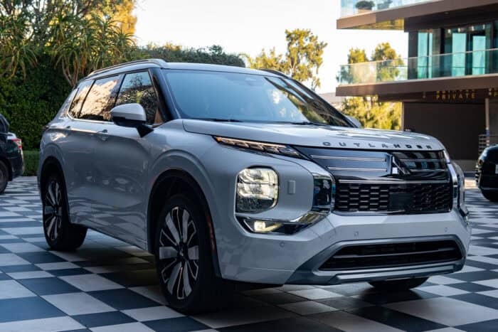 Right on Time for an Upgrade: 2025 Mitsubishi Outlander First Drive