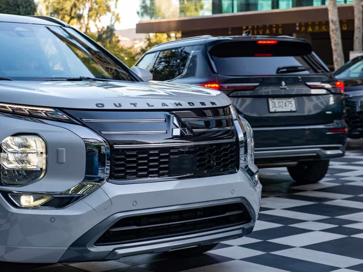 Right on Time for an Upgrade: 2025 Mitsubishi Outlander First Drive