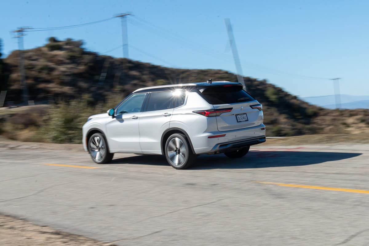 Right on Time for an Upgrade: 2025 Mitsubishi Outlander First Drive